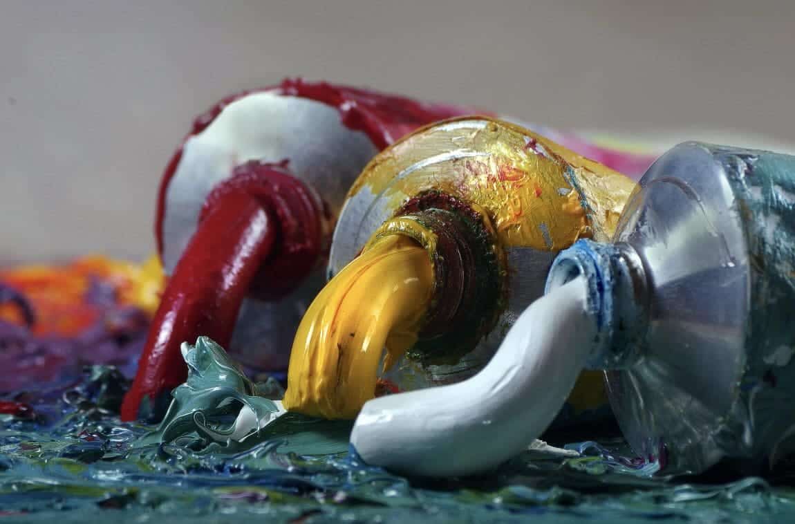 Why Are Oil Paints Preferred When It Comes To Painting? | Anita Louise Art